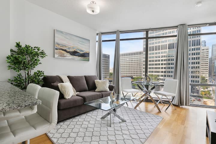 Panoramic Views In The Heart Of Downtown Toronto - Toronto
