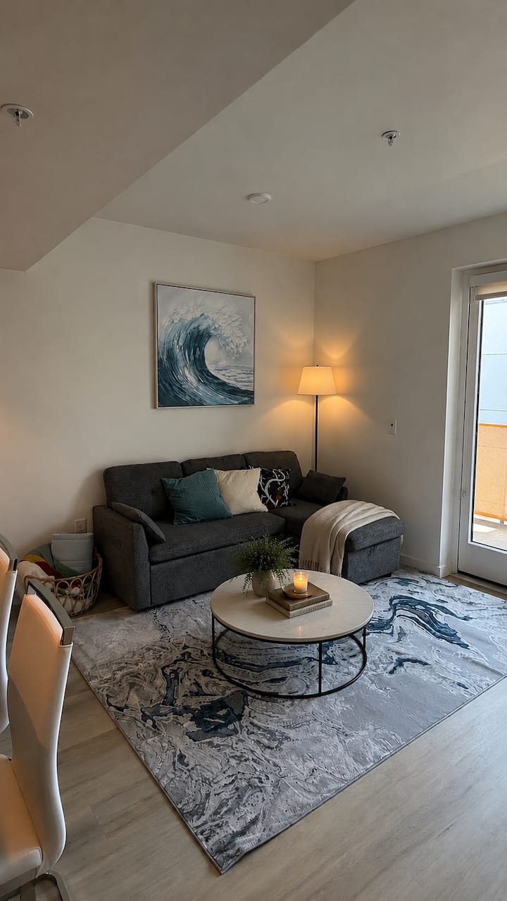 Nice And Cozy Hollywood Apartment - Hollywood, CA