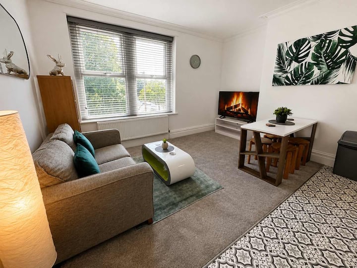 Renovated First Floor 1- Bed Flat - Morecambe