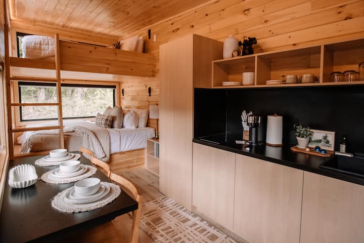 The Nook | Fire Pit, Trails & Downtown - Knoxville, TN