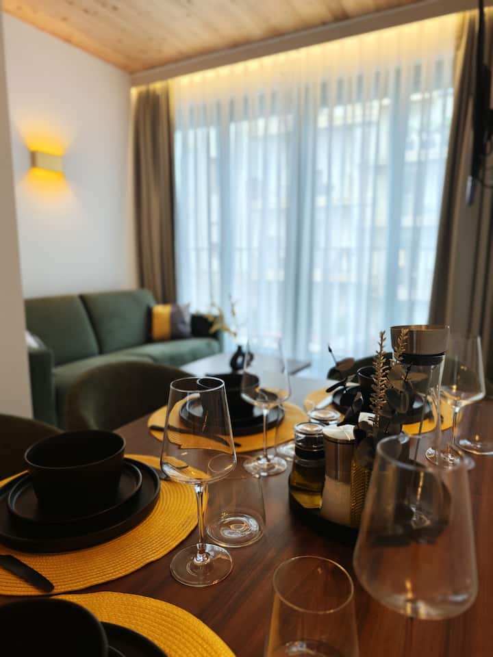 Homely Stay D1.1 | King Bed & A/c - München