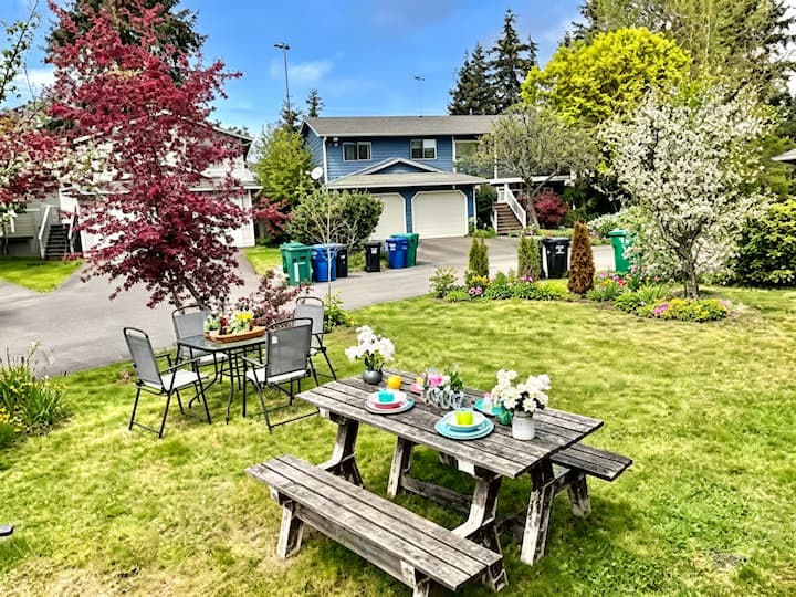 Quiet North Seattle Stay Near Transit & Parks - Seattle