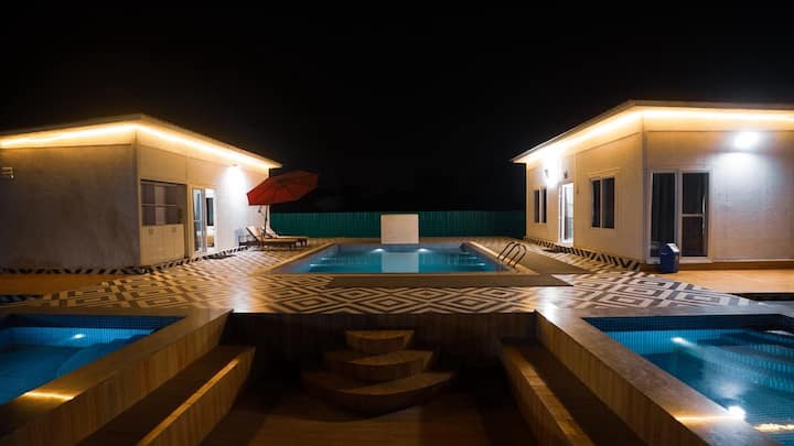 Enjoy 3 Pools And Nature Vibes - Faridabad