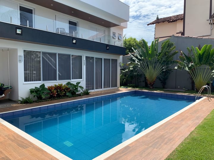 Linda Casa Condomínio Fechado Na Barra - Rio de Janeiro