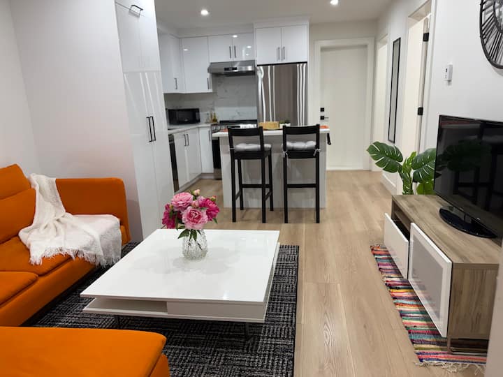 Modern Comfort Guest Suite|south Surrey/white Rock - White Rock