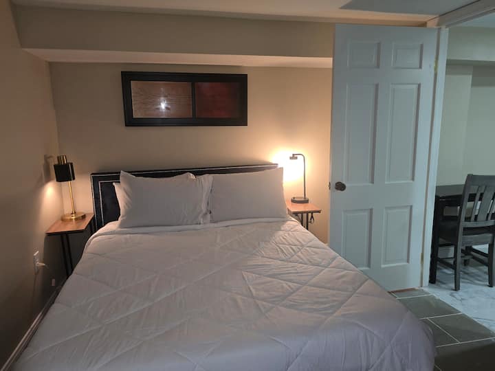 Awesome Walkout Basement Suite Near Washington, Dc - Largo, MD
