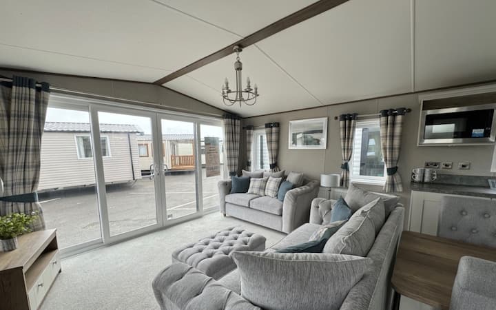 Pebble Beach - Pevensey
