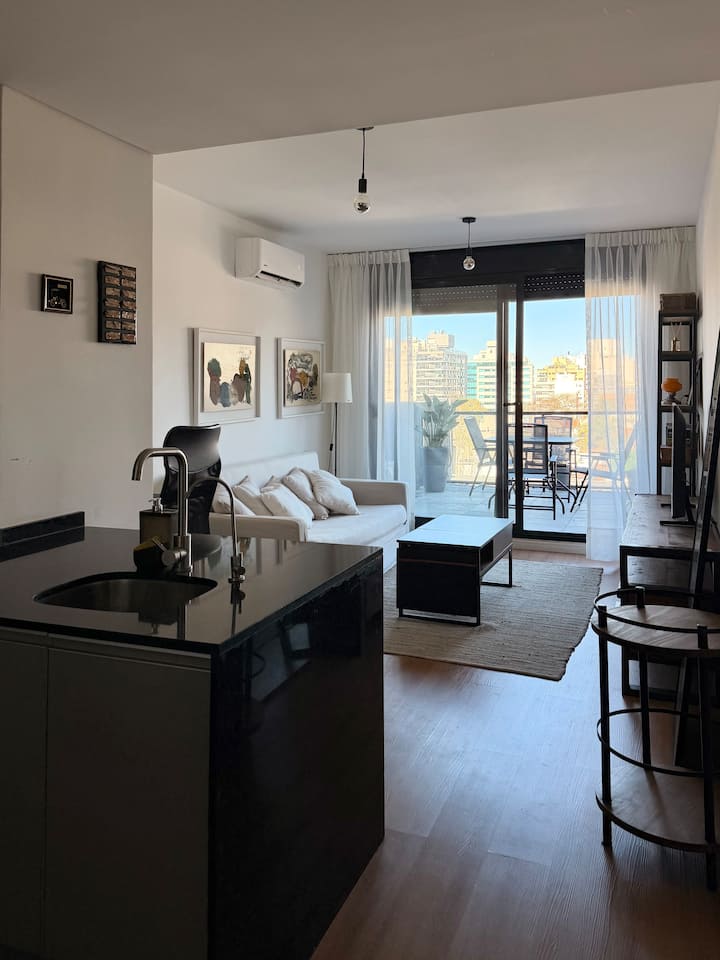 Apto 1 Dorm Con Terraza En Punta Carretas - 蒙德維的亞