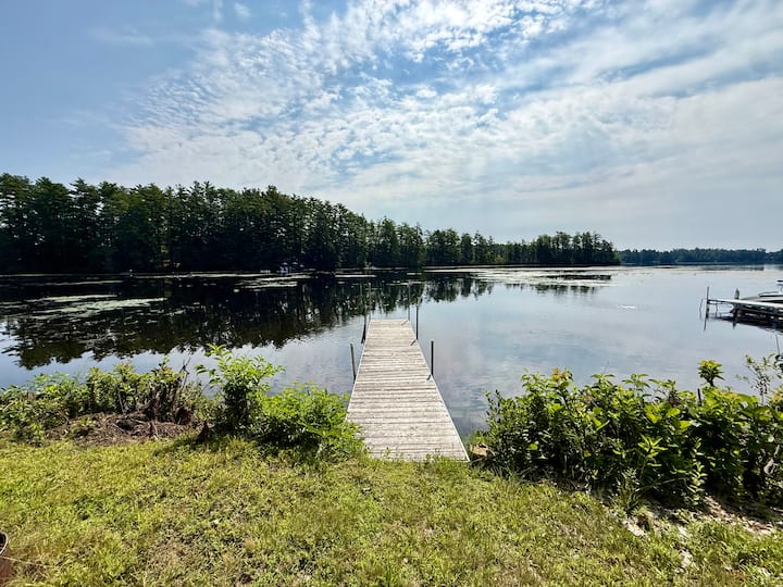 Cedar Shore Cottage, Lakefront Cabin With Dock! - Sanford, ME