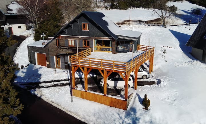 Chalet De Durbise // 23 Personnes // Super-besse - Puy de Sancy