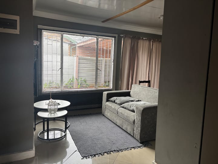 Monthly_student Pilots _flat_wonderboom Airport - Pretoria