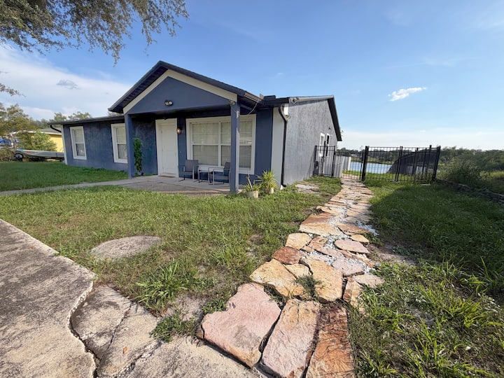 Mi Casita De Meditacion Y Paz - Ocoee, FL