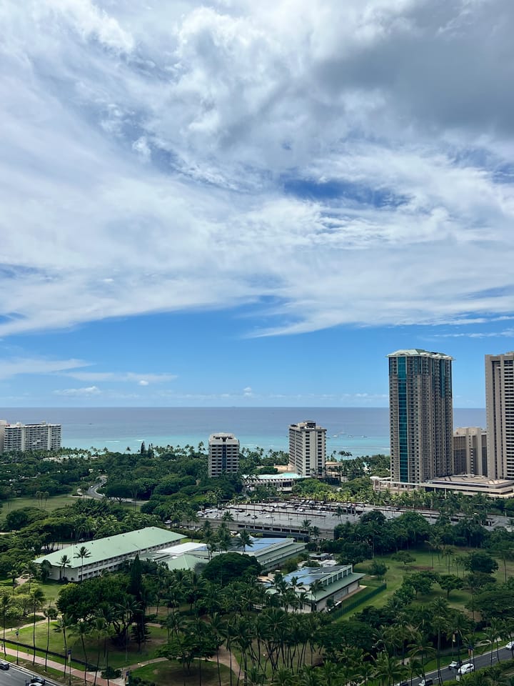 $Drop Oceanview Waikiki Studio B - Honolulu, HI
