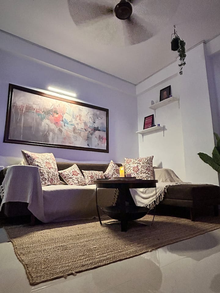 The Nook | The Designer 1bhk Stay | Near Saket - Delhi