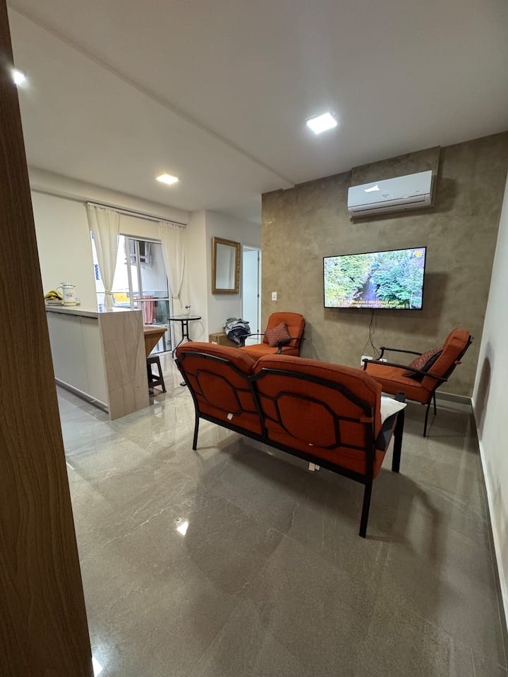 Apartamento Vista Mar, Piscina E Ar Condicionado - Itapoá