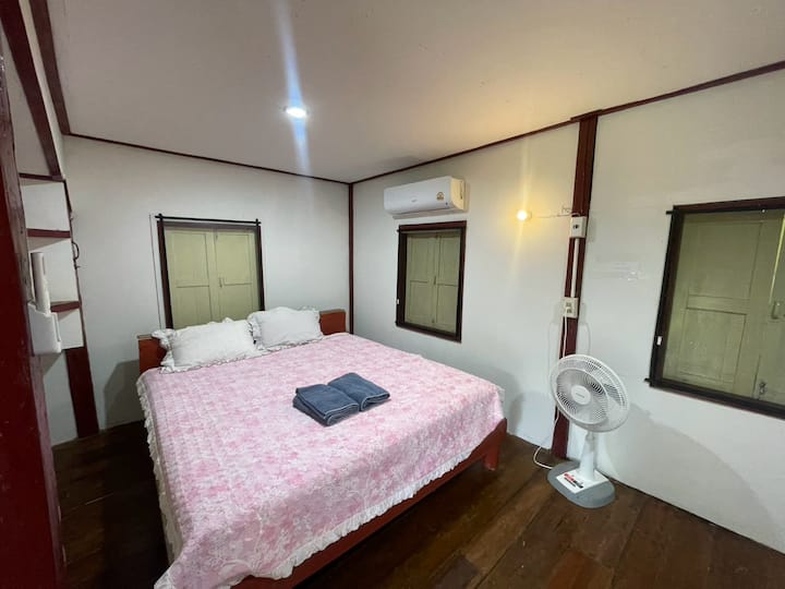 Phangan Wooden House - Ko Phangan