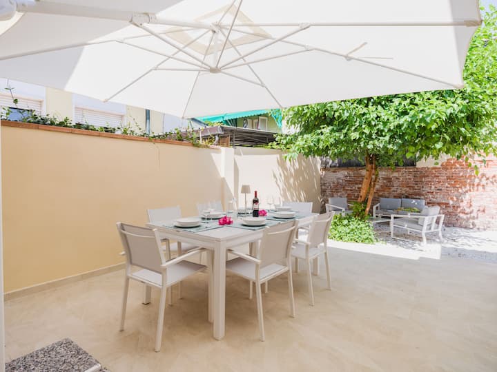 Contemporary House By Interhome - Viareggio