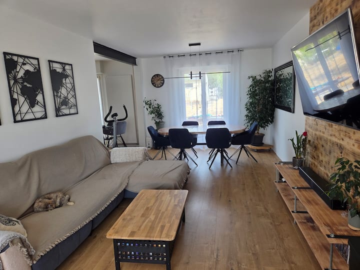 Maison Familiale Adaptée Aux Tout-petits - Pluvigner