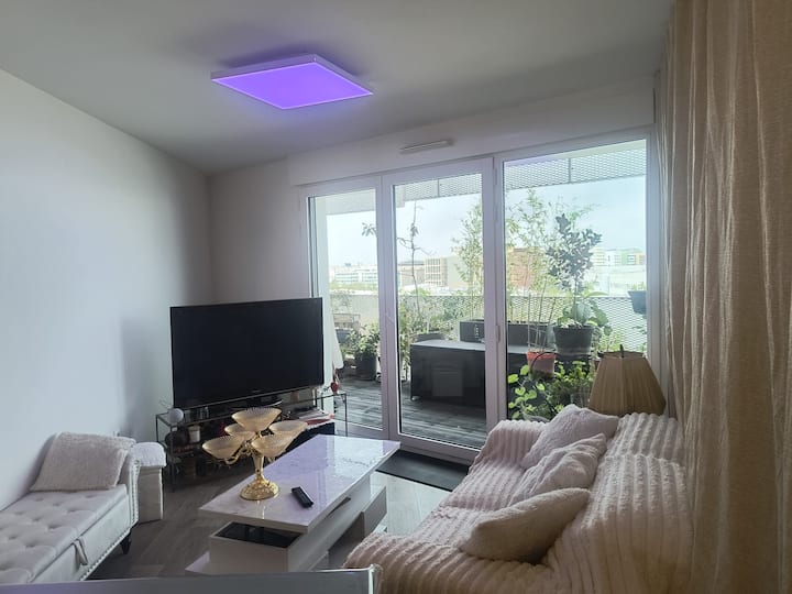 Joli Appartement Au Pied Du Métro - 聖但尼