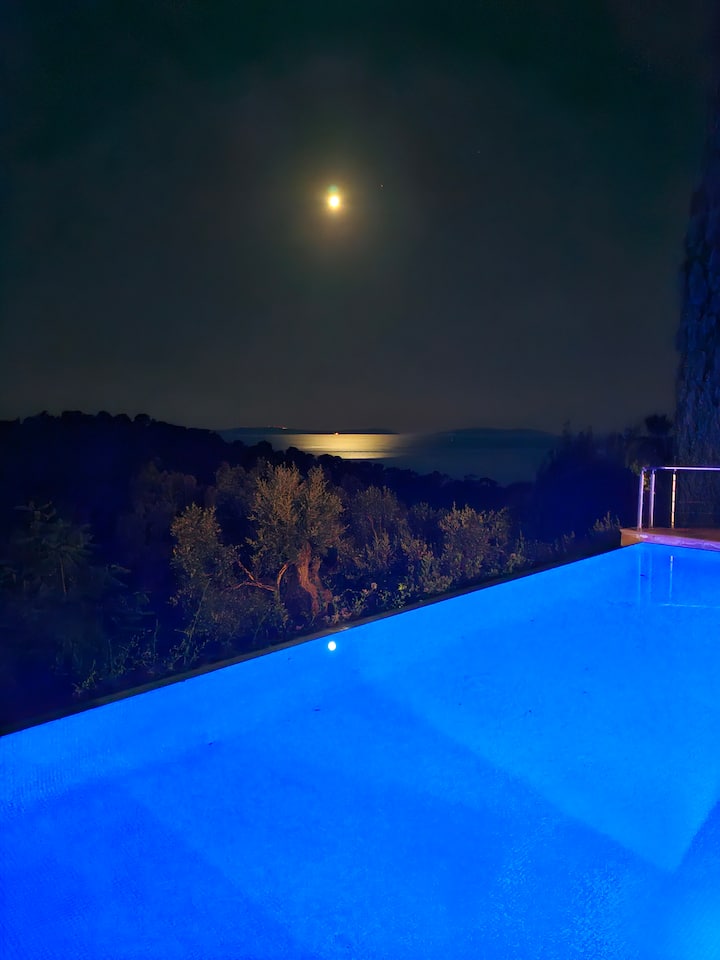 Maison De Charme Vue Mer Imprenable - Rayol-Canadel-sur-Mer