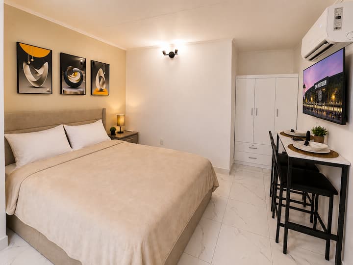 Cozy Miami Studio Near Airport + A/c Free Parking - Miami