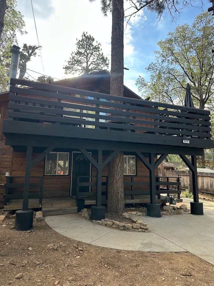 Sugarloaf Treehouse - Big Bear Lake, CA
