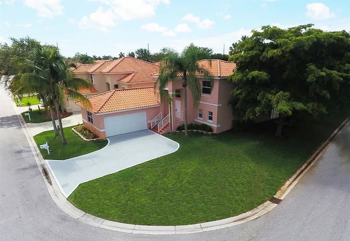 Spinnaker Bay Estate Luxury, 2 Pools & Sports - Boynton Beach, FL