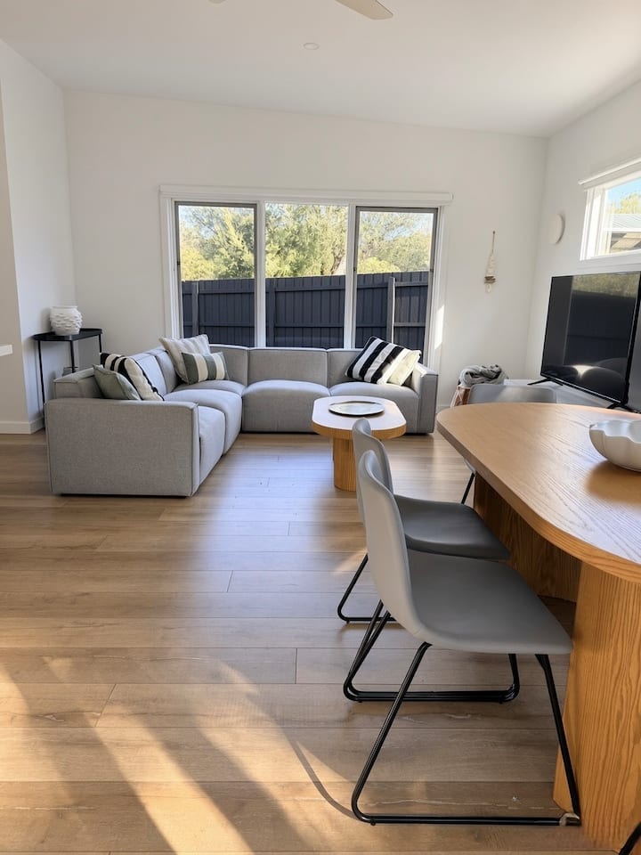 The White House Retreat, Mornington Peninsula - Sorrento