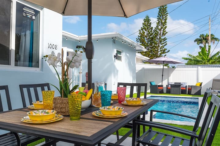 The Beachside Escape I New Pool & Spa! - Hallandale Beach, FL