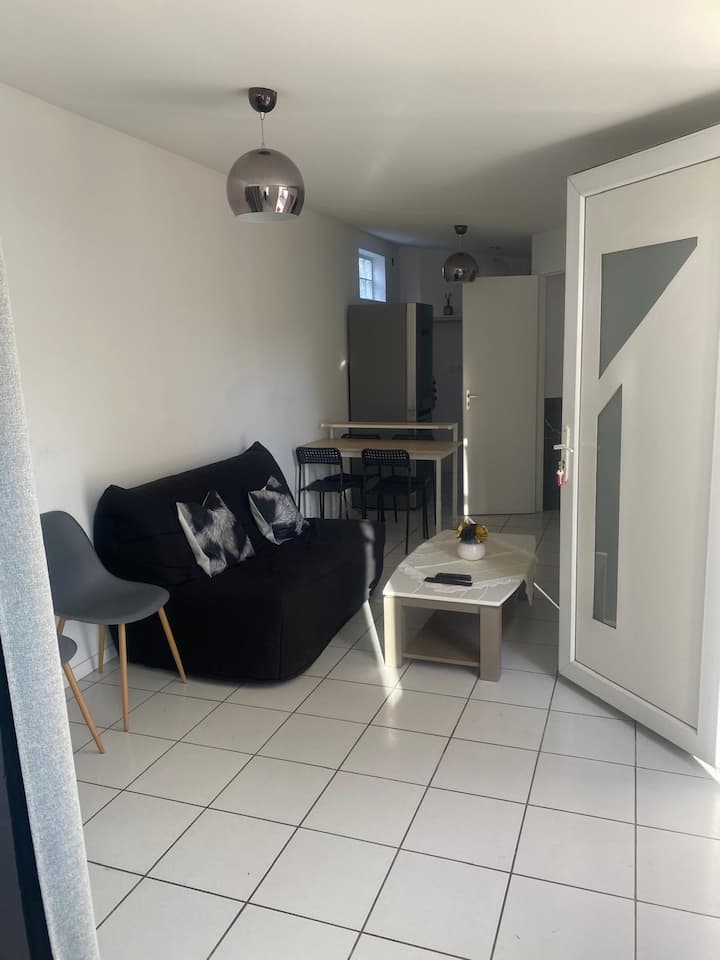 Appartement T1 35 M² à Sevran Proche Rer B - Sevran