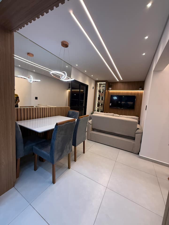 Apartamento 2 Dormitórios Praia Grande São Paulo. - Santos
