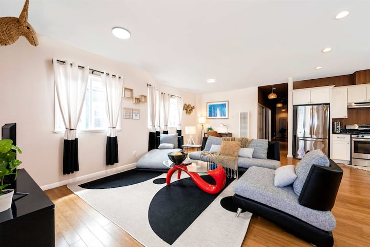 Urban Resort 3br Near Sf & Bay Bridge W/ Parking - Oakland, CA