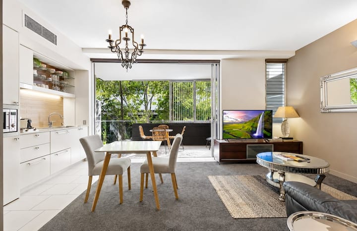 Noosa Botanica | Boutique King Retreat - ノーサ・ヘッズ