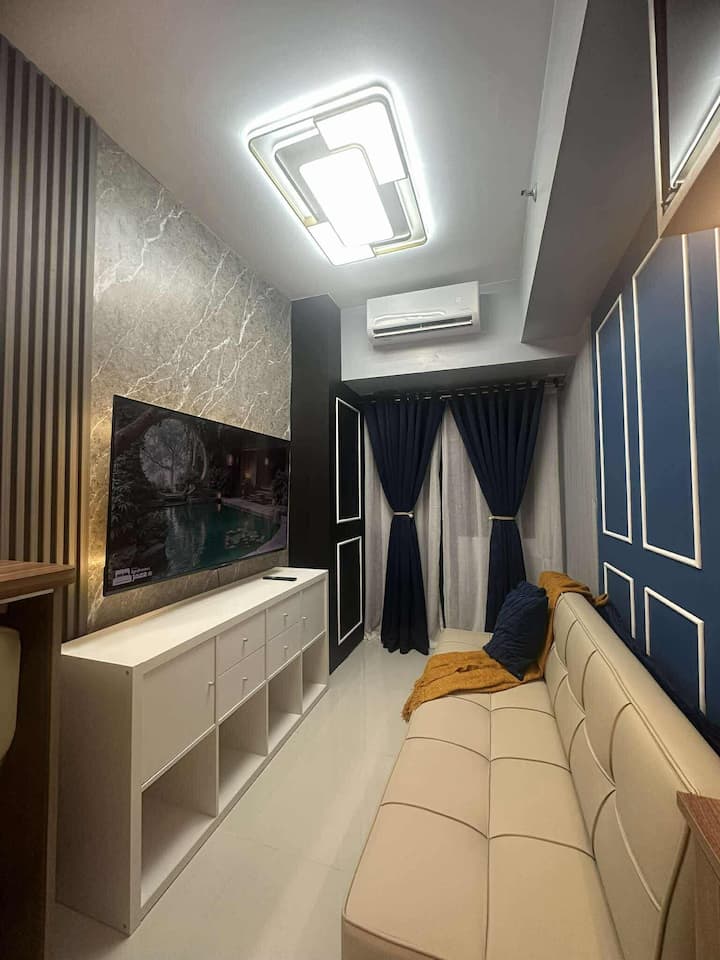 Chic & Cozy Urban Stay - Metro Manila