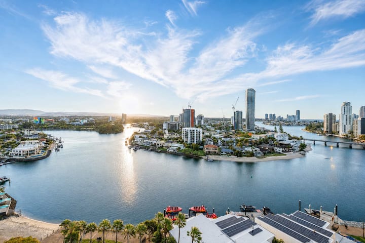 Level 15 River View 1br Pool Spa Parking - Gold Coast