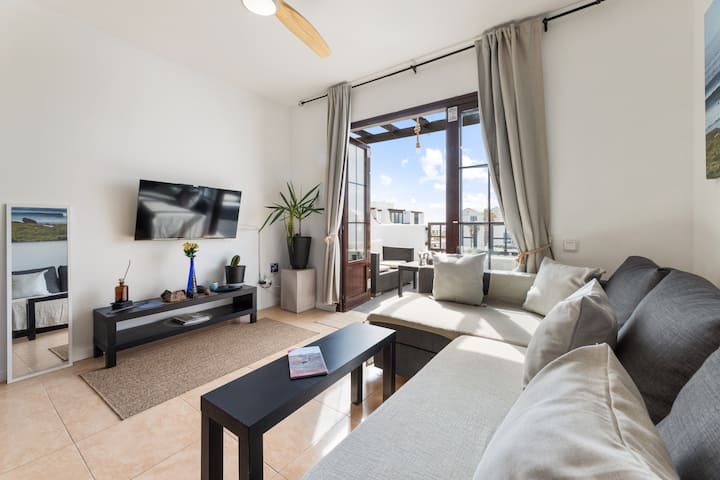 Home2book Golden Apt Pool & Terrace Costa Teguise - Costa Teguise