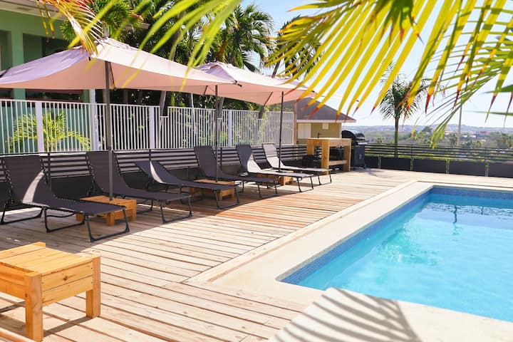 Vivaldi Breeze Villa Met Zwembad & Uitzicht - Curaçao