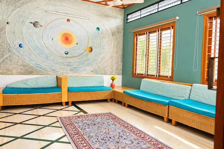 Aura 4bhk Villa | Ecr Near Beach | Hot Tub & Games - Chennai