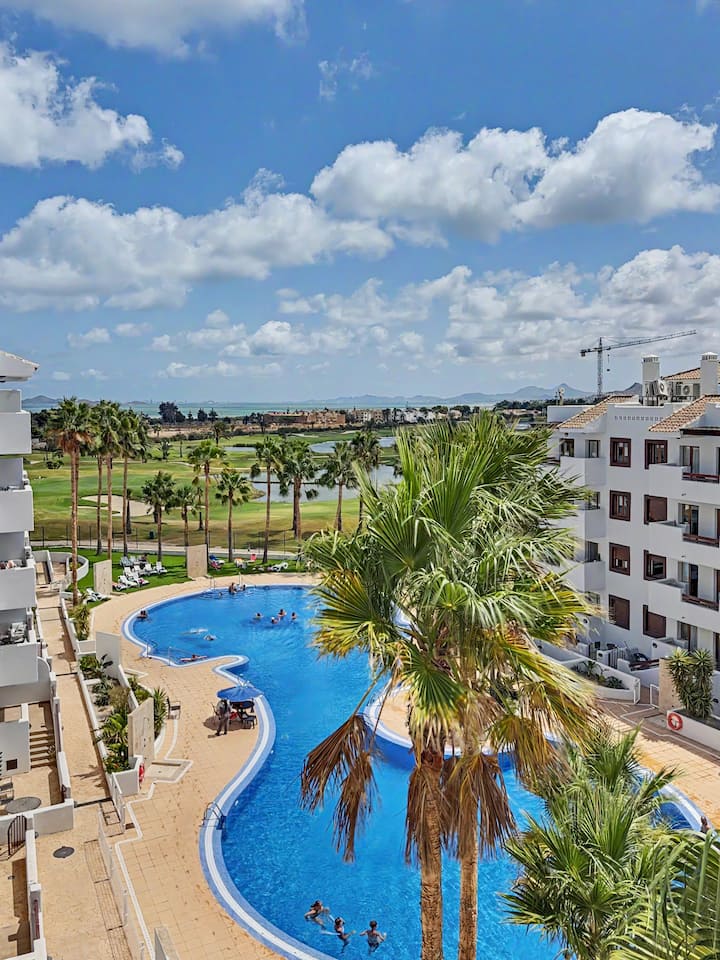 Bright Apt With Balcony & Resort Views By Cala - Los Alcázares
