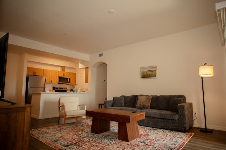 Modern East Mesa 2br | Pool, Pickleball & Spa - Mesa, AZ