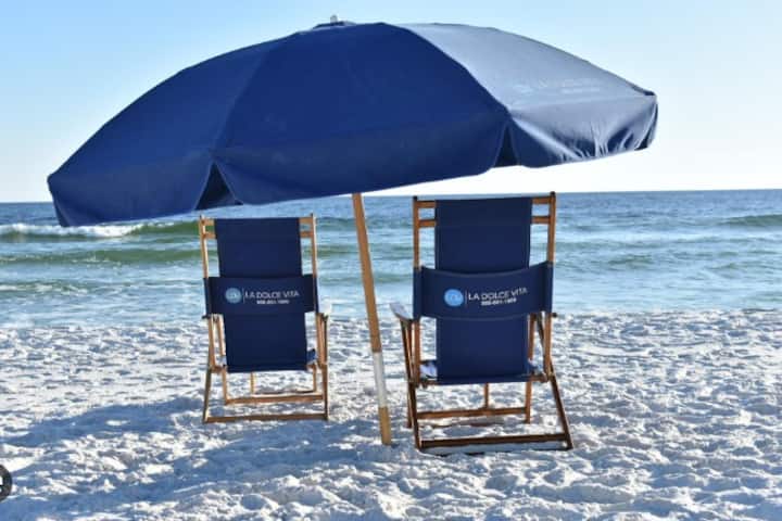 Walking On Sunshine | Golf Cart & Movie Theater - Destin, FL