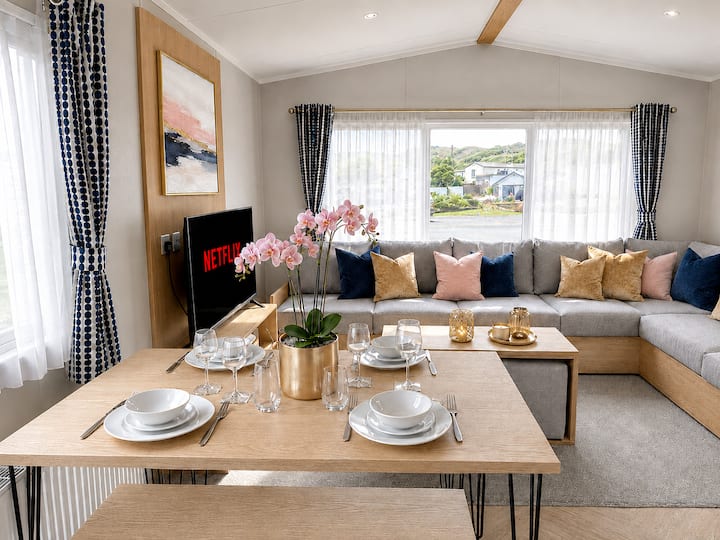 Radiant Bay | Brookside Escape Near The Beach 3bed - Bigbury-on-Sea