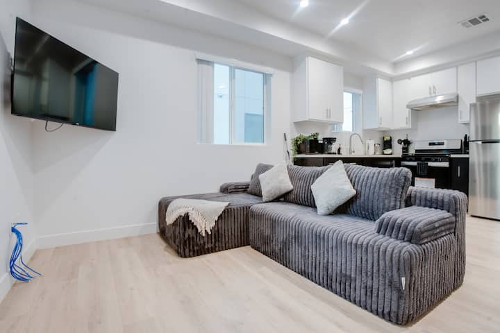 La Home 5br/ba | Prime Location - Vernon, CA