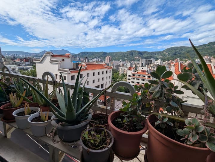 1 Bedroom Loft In Beitou - Minimum 1 Month - 淡水區
