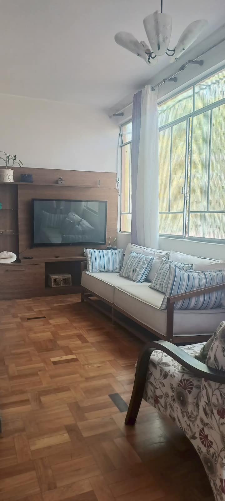 Apartamento Da Vó - Próx. Centro E Odilon Behrens - Belo Horizonte
