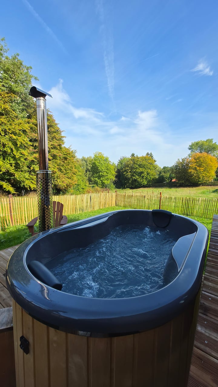 Cabane Avec Bain Nordique à 2km De Pairi Daiza - Wallonië