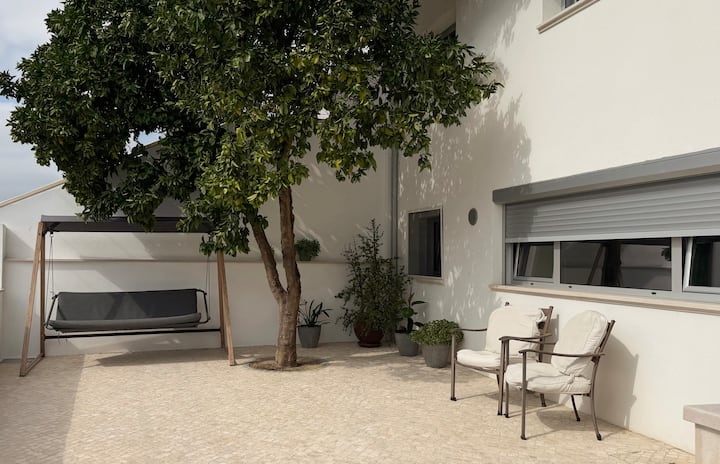 Marquês House Pombal: Terraço, Wifi - Pombal