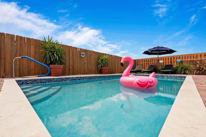 Family Escape, Pool, Game Room, Beach - Lake Worth, FL