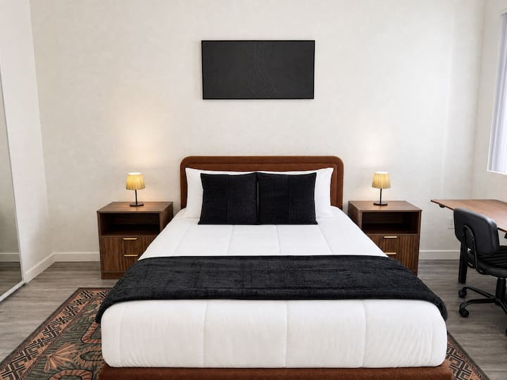 Modern Resort Style 1 Bdrm Sleeps 4 Near Asu~pool - Tempe, AZ