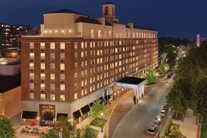 Historic Evanston + Bar, Café, Business Center - Evanston, IL